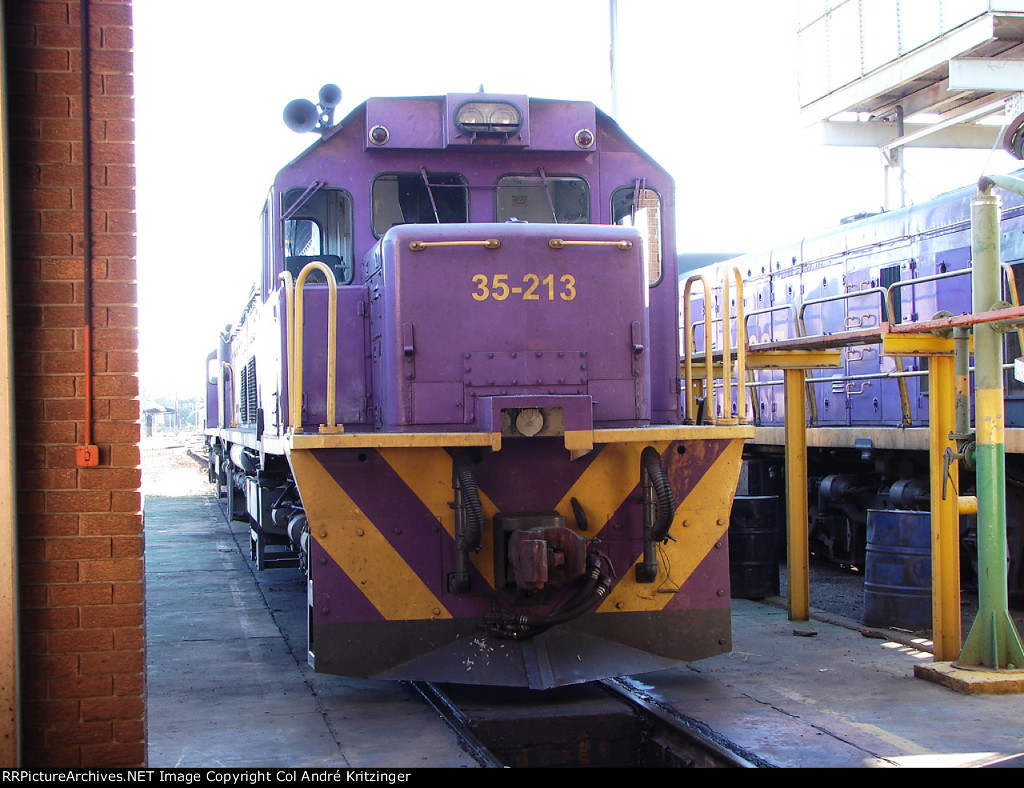 SAR Class 35-200 35-213